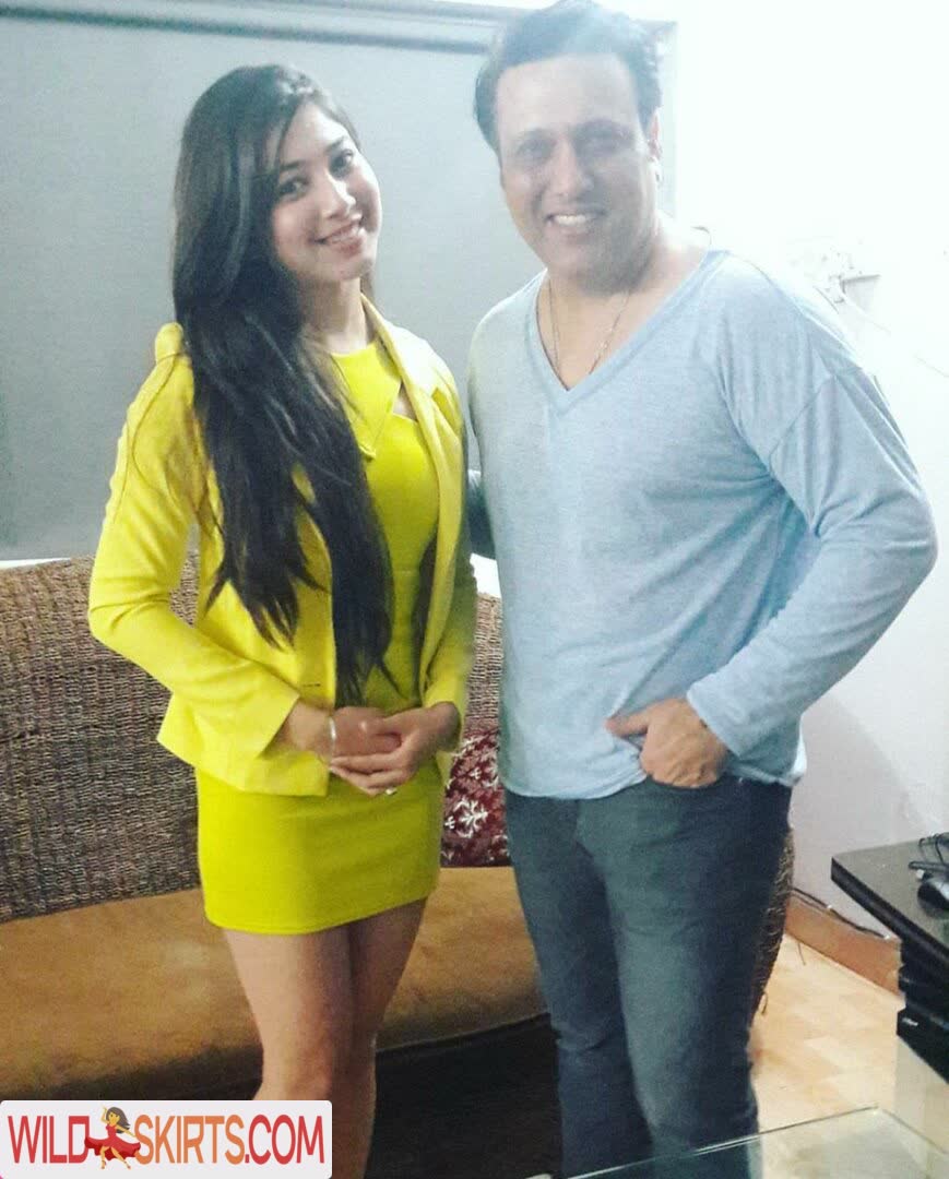 Alankrita Bora nude leaked photo #1